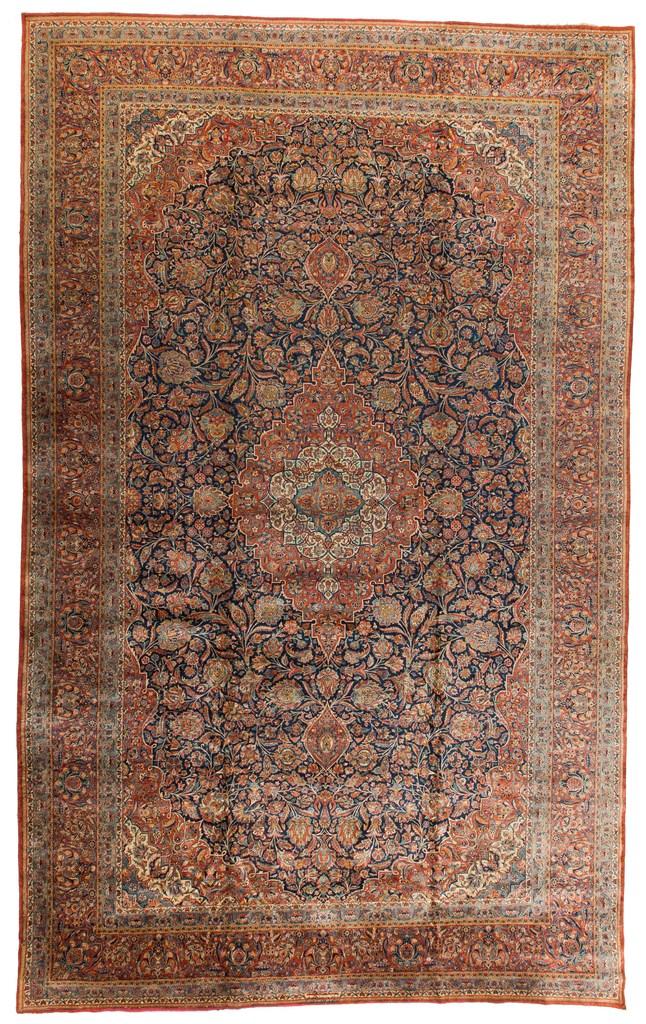 Persian Kashan Area Rug - Safavieh Antique Rug Collection
