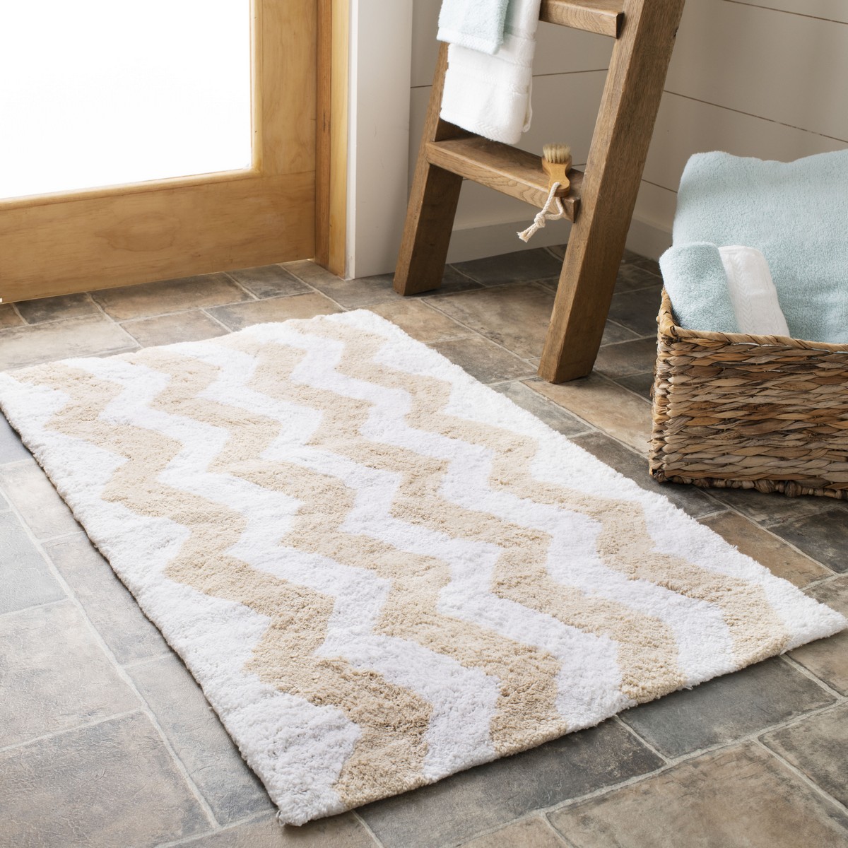Rug PMB727C - CHEVRON TUFTED - Bath Mats Area Rugs by Safavieh