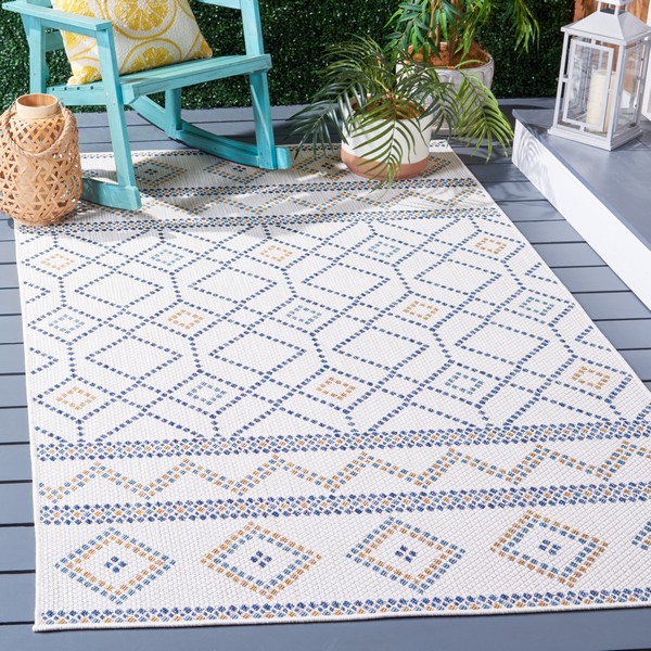Courtyard Rugs - Safavieh.com