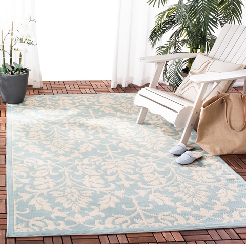 Floral Patterned Indoor-Outdoor Carpet - Safavieh.com