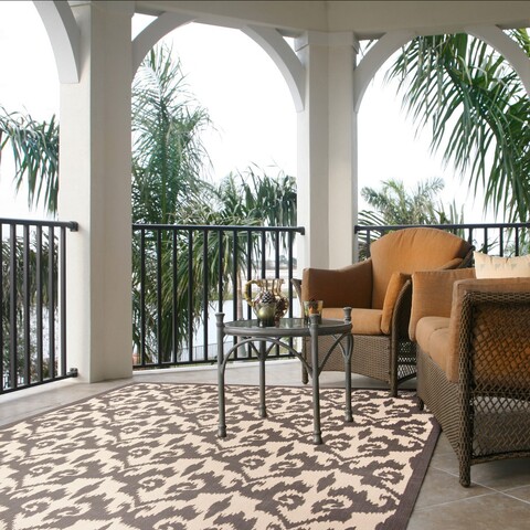 Courtyard Rugs - Safavieh.com