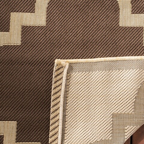 Courtyard Indoor Outdoor Rug | Brown – Safavieh.com