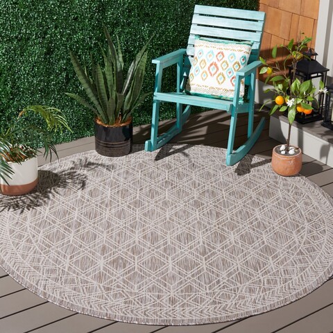 Courtyard Rugs - Safavieh.com