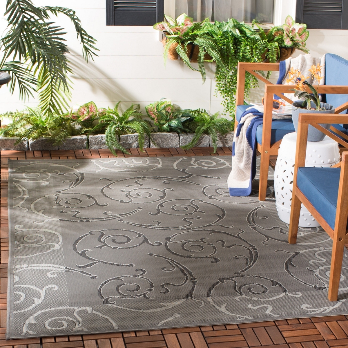 Grey Indoor Outdoor Rug | Courtyard Collection - Safavieh