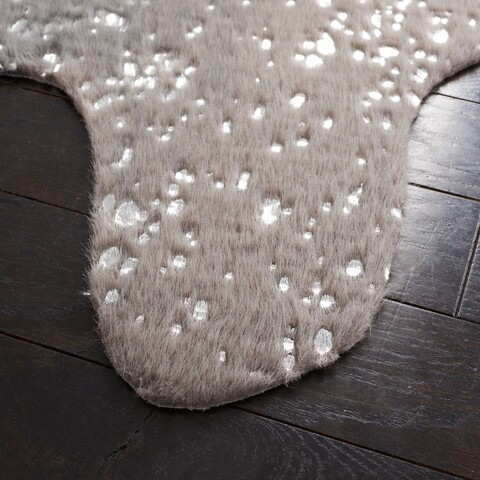 Rug FCH206H - Faux Cow Hide Area Rugs by Safavieh
