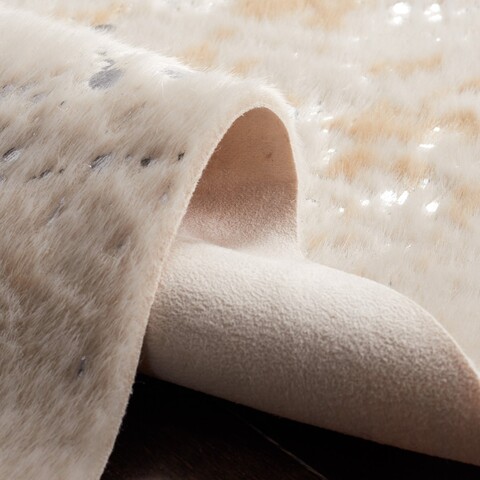 Rug FCH207B - Faux Cow Hide Area Rugs by Safavieh