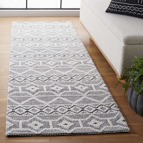 Rug MRB453F - Marbella Area Rugs by Safavieh