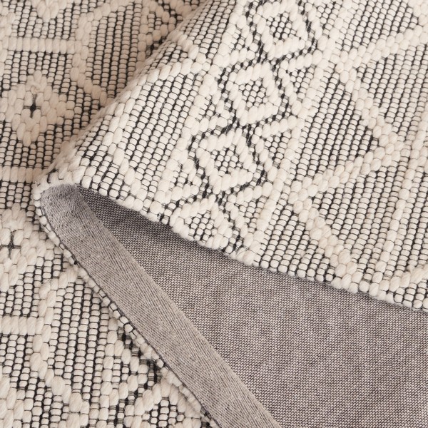 Rug MRB453F - Marbella Area Rugs by Safavieh