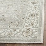 Rug PEG612W - Persian Garden Area Rugs by Safavieh
