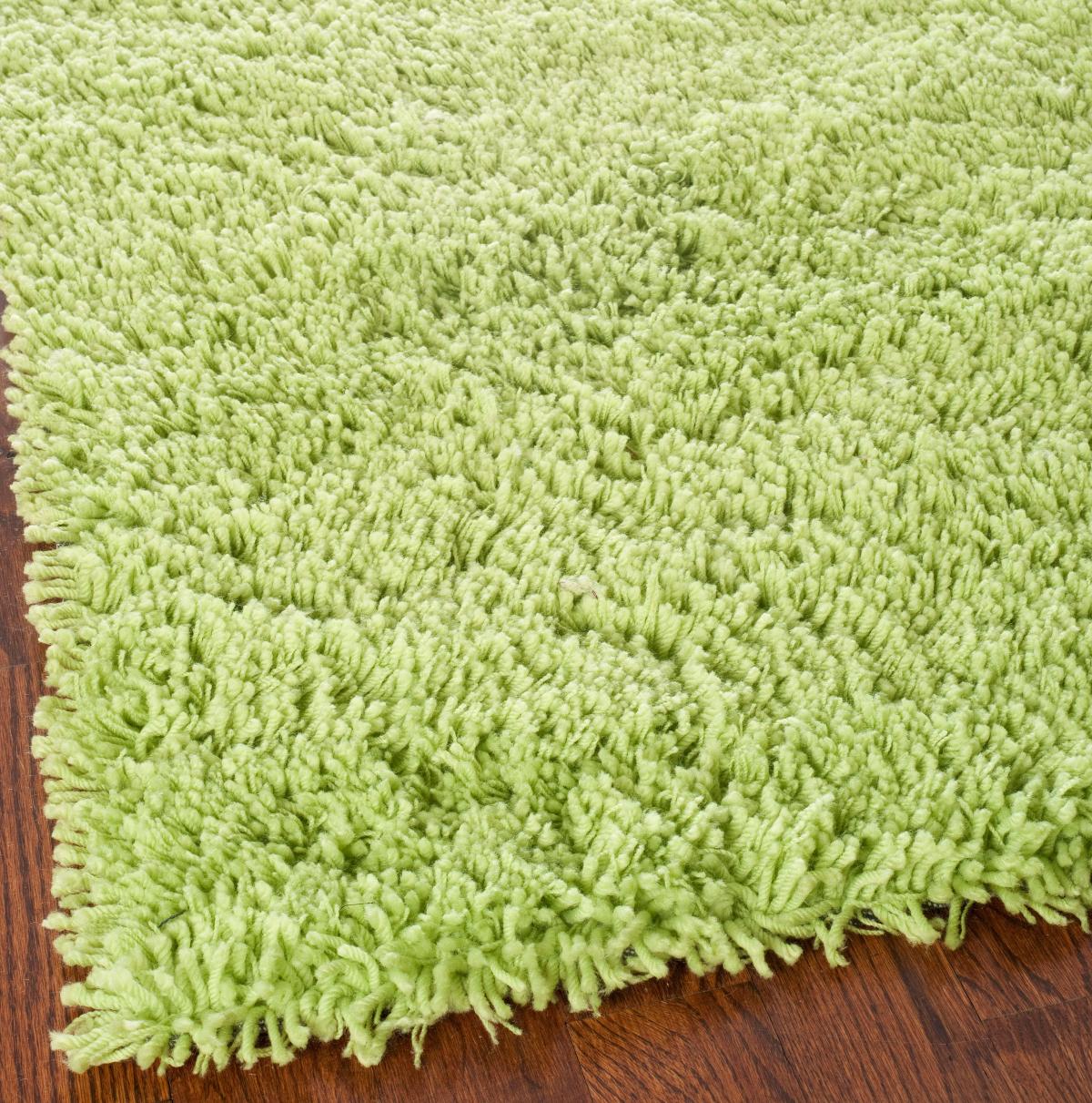 Soft-Plush Green Shag Rug - Safavieh.com