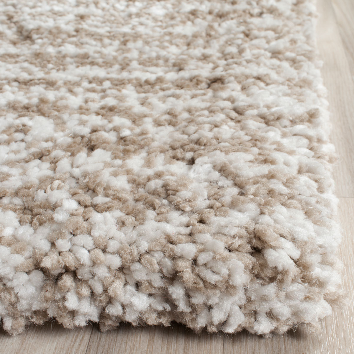 Beige and Ivory Shag Rug | Ultimate Shags - Safavieh